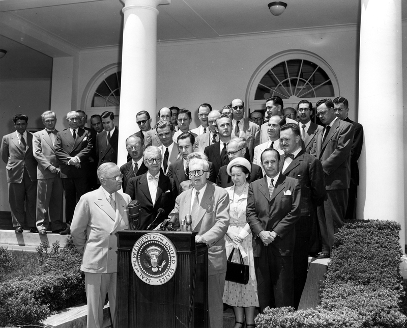 President Harry S. Truman listens to George L. Warren Speak | Harry S ...