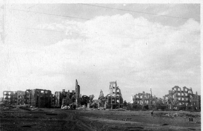 Snapshot of the Destruction of Stalingrad in World War II | Harry S. Truman