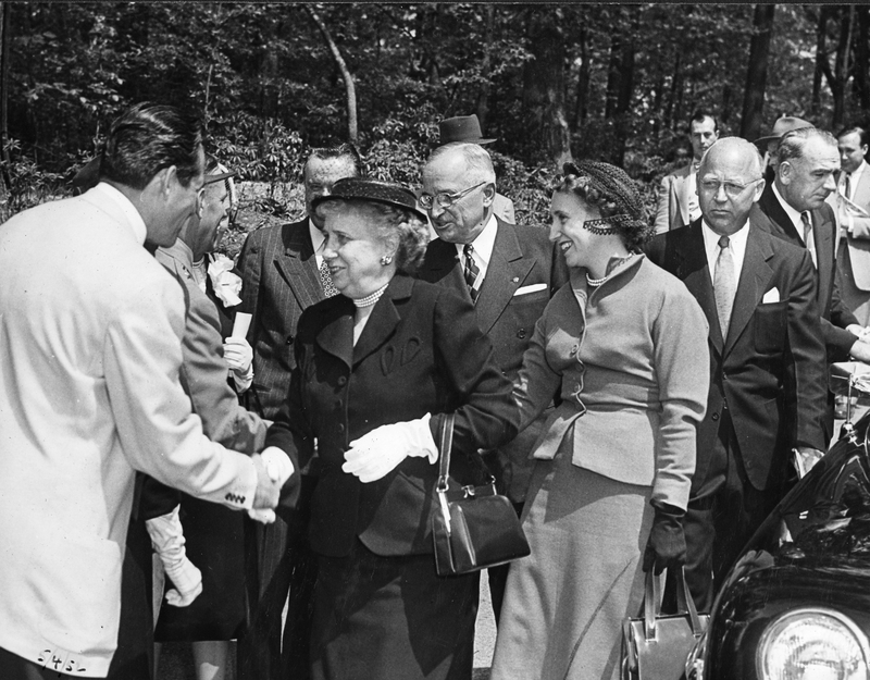 Trumans Arrive for Army Band Concert | Harry S. Truman