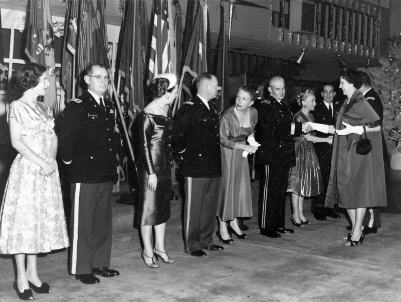 Holiday Fashion Show Sponsored by the Fort Lewis Officers' Wives Club ...