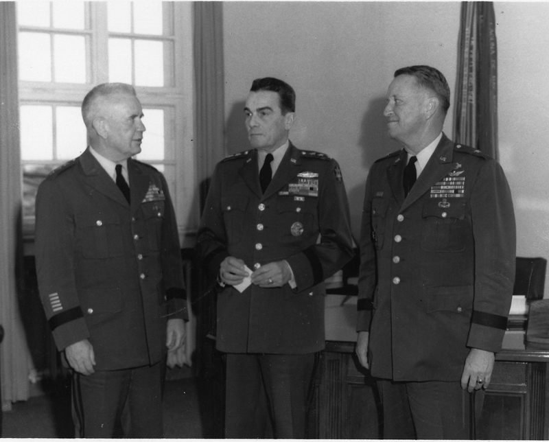 Lieutenant General Harrell Visits VII Corps, Stuttgart, Germany | Harry ...