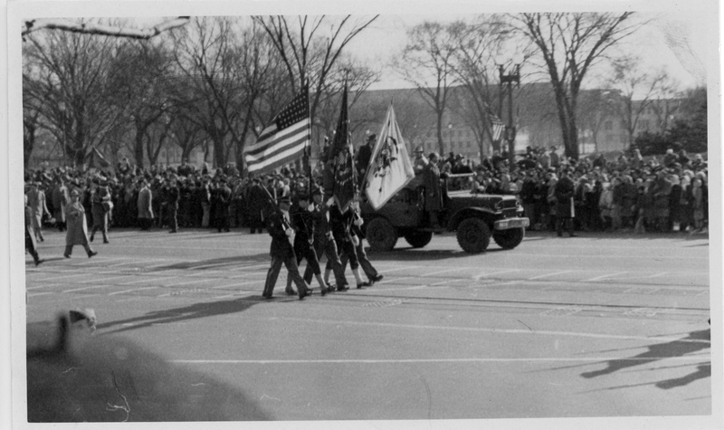 Soldiers Carry the President's Colors in the 1949 Inaugural Parade ...