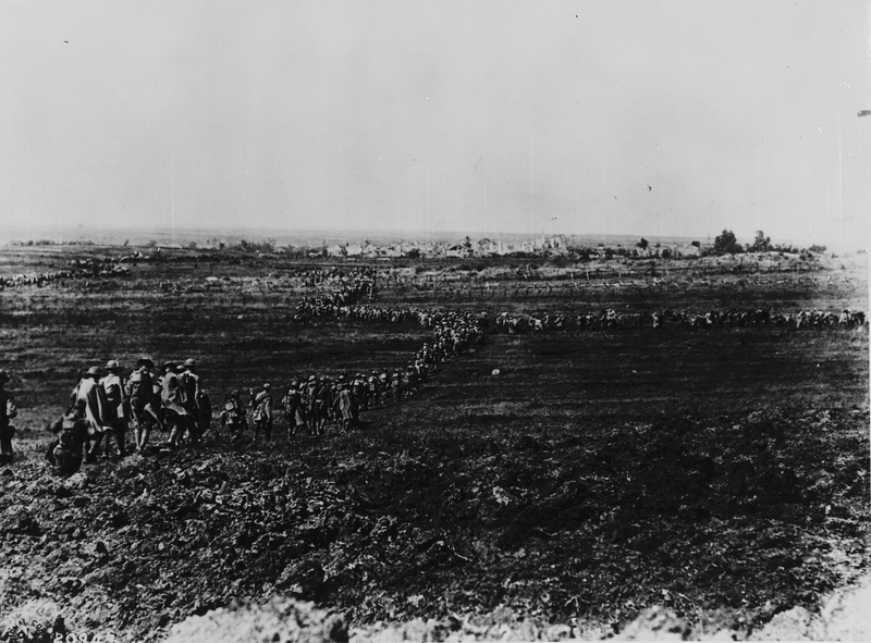 American troops pressing the German retreat during World War I | Harry ...