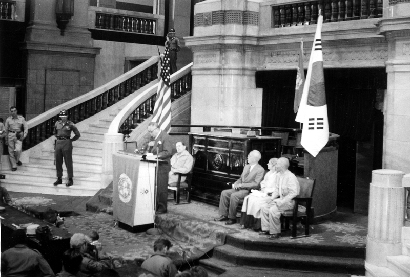 Ceremony returning Seoul to President Syngman Rhee | Harry S. Truman