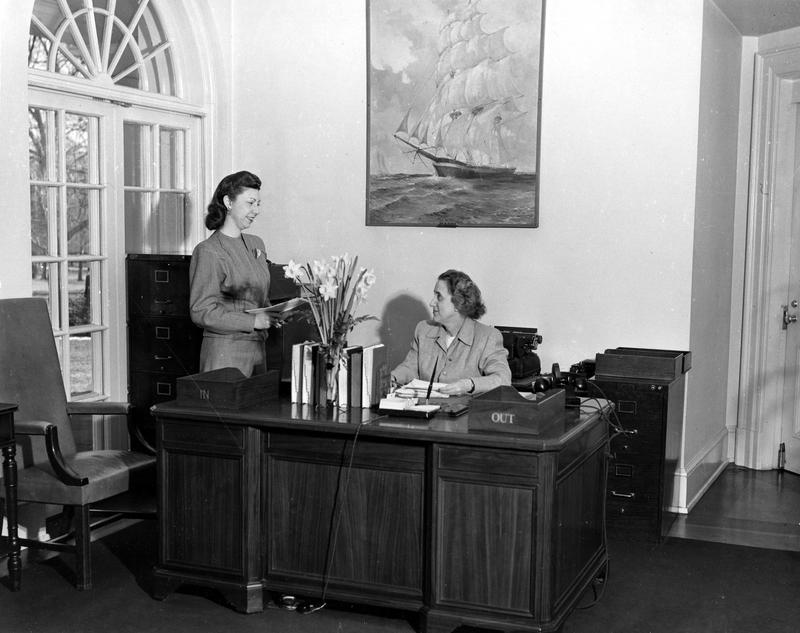 Rose Conway conversing with an unidentified woman | Harry S. Truman