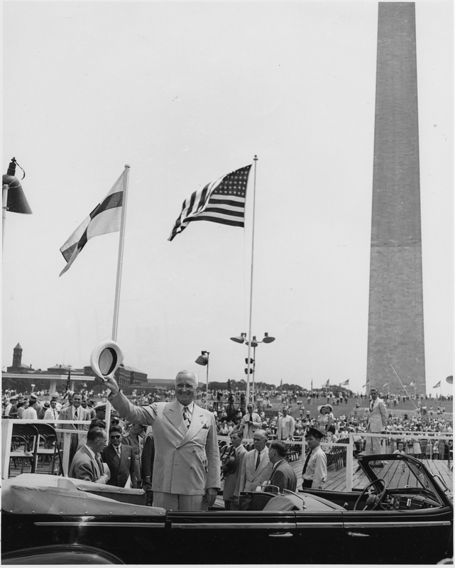 Truman waves to crowd at the 100th anniversary of Washington Monument ...
