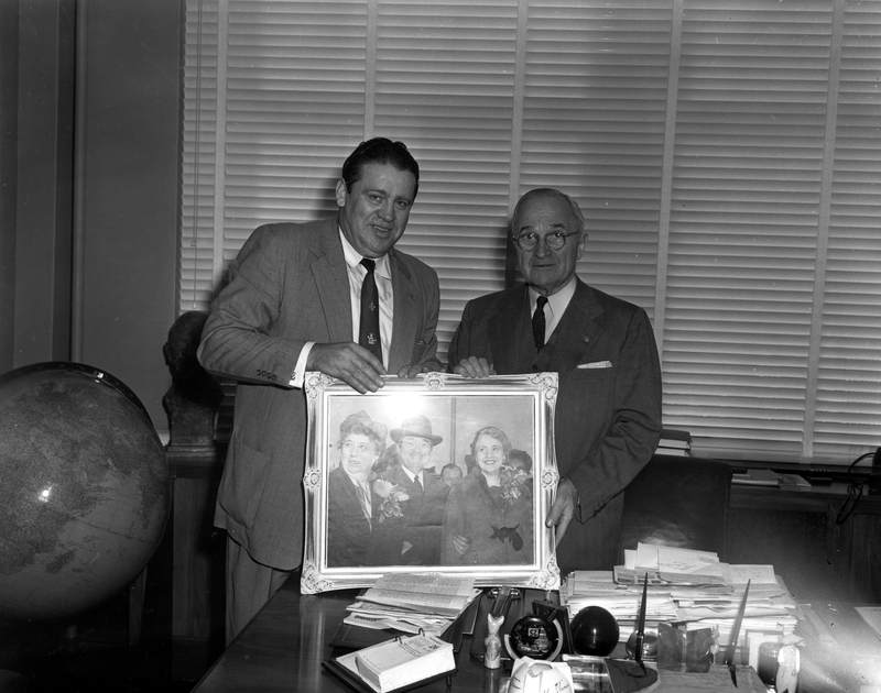 Truman receiving a family portrait | Harry S. Truman