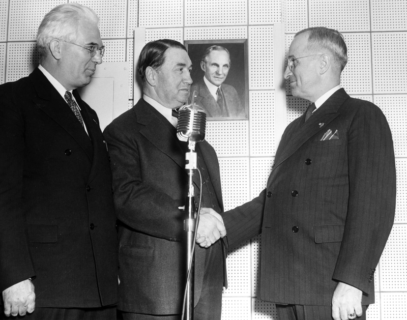One of a series of photos showing Senator Homer Ferguson and Harry S ...