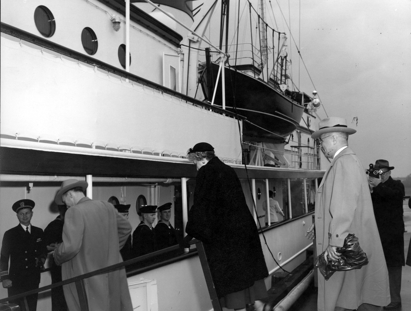 Bess Truman Boarding the U.S.S. Williamsburg | Harry S. Truman