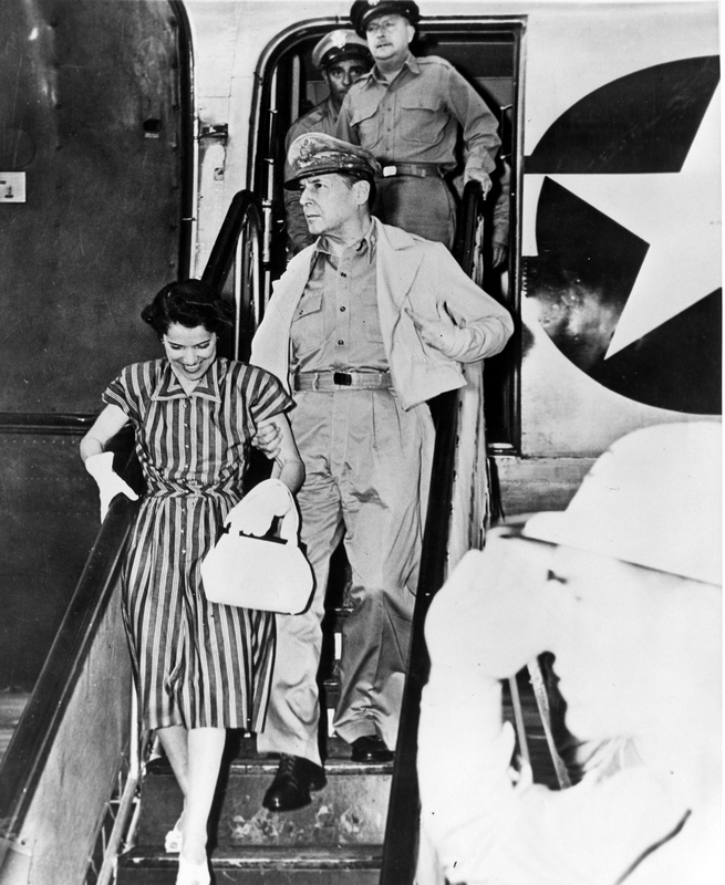 General MacArthur and his wife step off their plane "The Bataan" on ...
