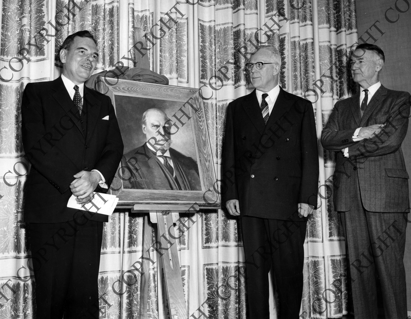 Governor Dewey, Chief Justice Warren, and James Twohy at the unveiling ...
