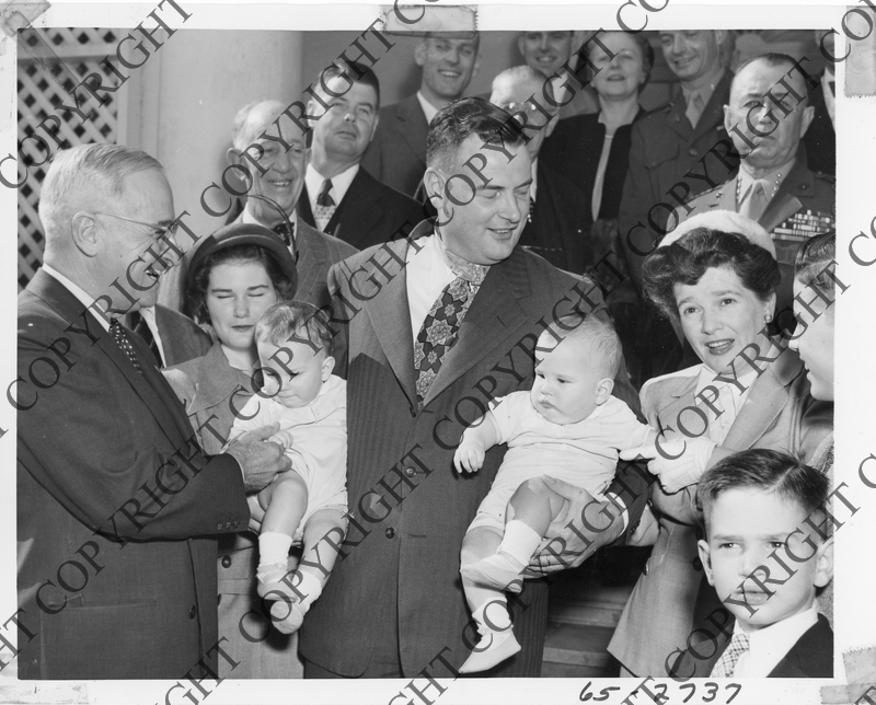 President Harry S. Truman With Congressional Medal of Honor Recipient ...