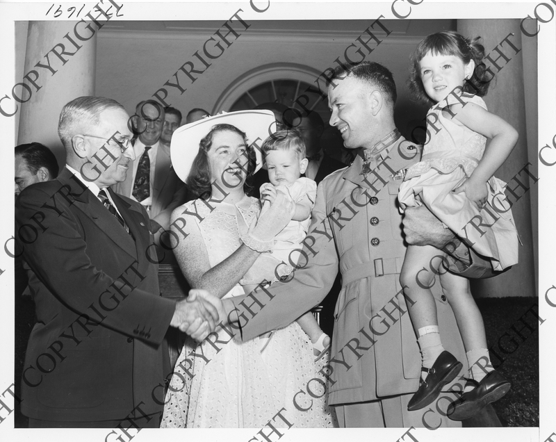 President Harry S. Truman With Medal of Honor Recipient and Family ...