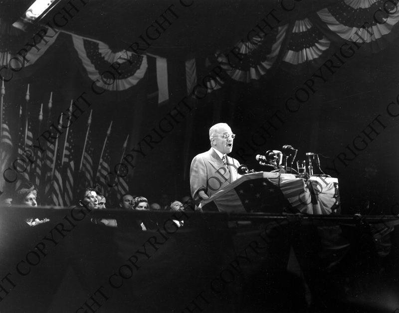 President Truman delivers a campaign speech at Gilmore Stadium in Los ...