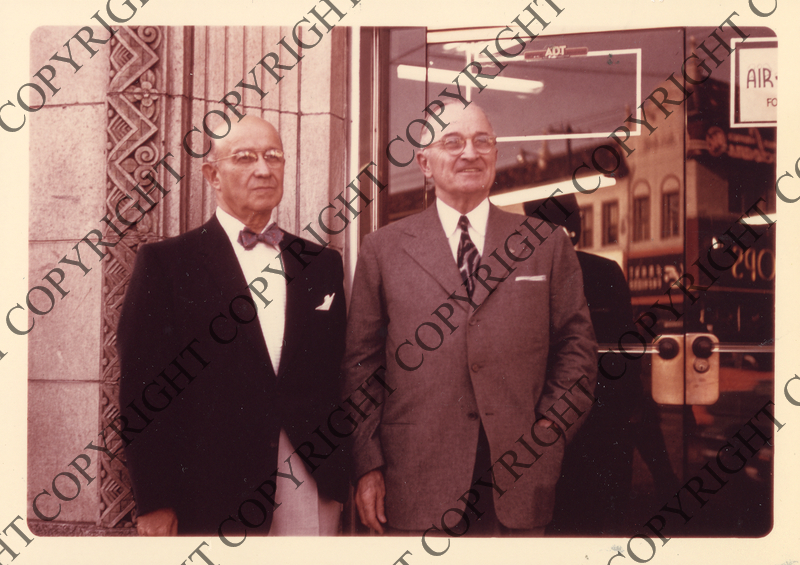 Truman And Eddie Jacobson Standing Outside Jacobson Store In Kansas ...