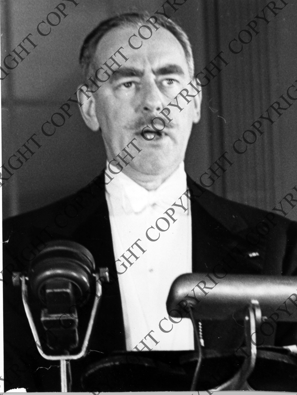 Dean Acheson is speaking at the annual dinner of the Bureau of ...