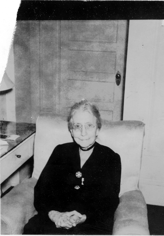 Snapshot of Madge Gates Wallace, Bess Truman's mother, in her room at ...