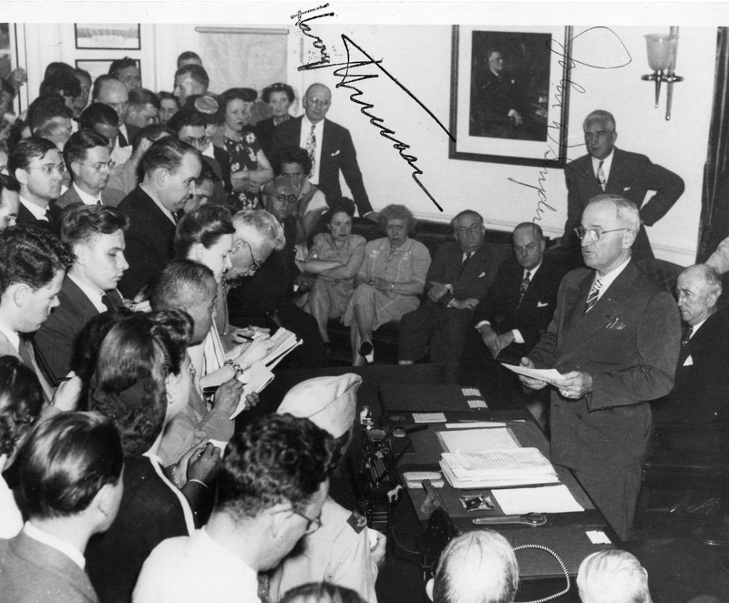 Truman Announces Japanese Surrender Harry S Truman