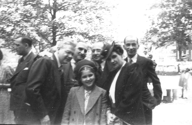 Halbert L. Dunn and Other Delegates to American Scientific Conference ...