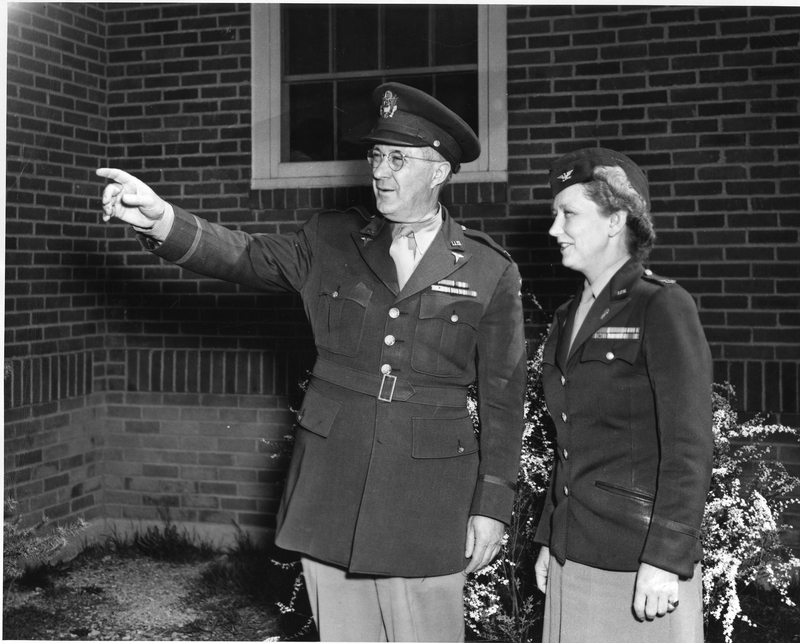 Colonel Westray B. Boyce Talks with Brigadier General Don Faith | Harry ...