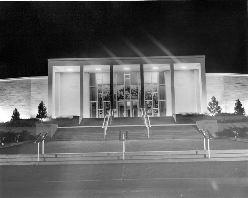 Night scene at the Truman Library | Harry S. Truman