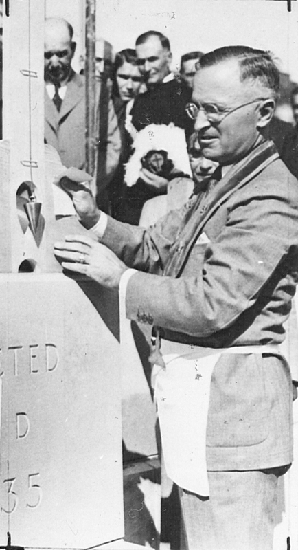 Harry S. Truman Setting Cornerstone for Jackson County Courthouse ...