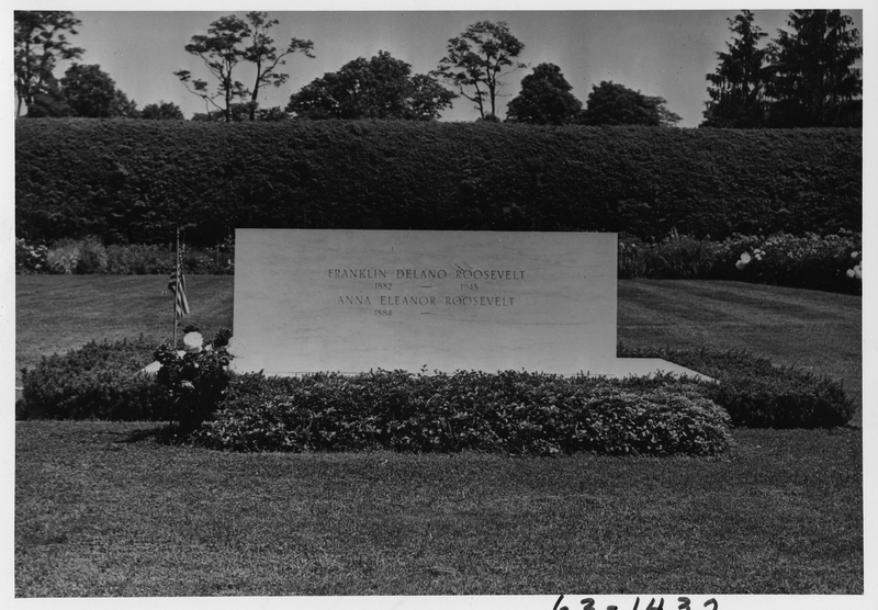 Franklin D. Roosevelt Gravestone, Hyde Park, New York | Harry S. Truman