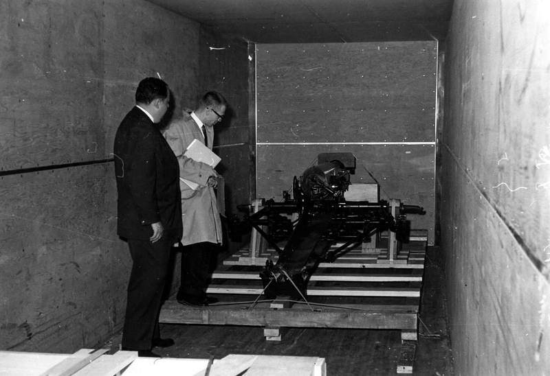 Men examine the arrival of a 75mm gun | Harry S. Truman