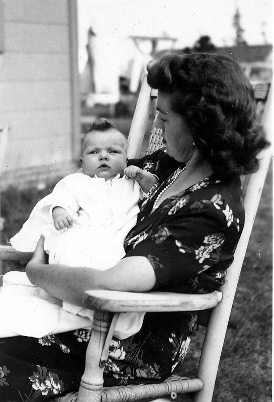 Snapshot of Mrs. James E. Webb (Patsy) with daughter, Sarah Webb ...