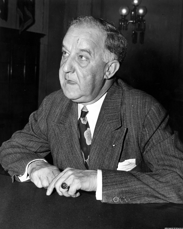 Photo of Stephen T. Early at his nomination hearing for Undersecretary ...