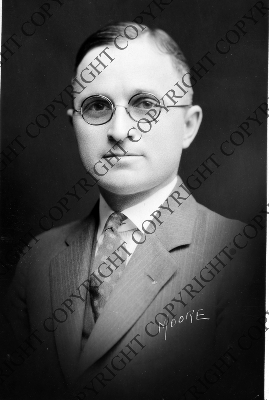 Portrait of a young Harry S. Truman, probably judge period | Harry S ...