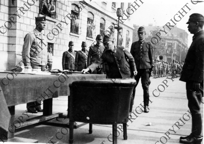 Japanese military officers symbolically surrender their swords | Harry ...