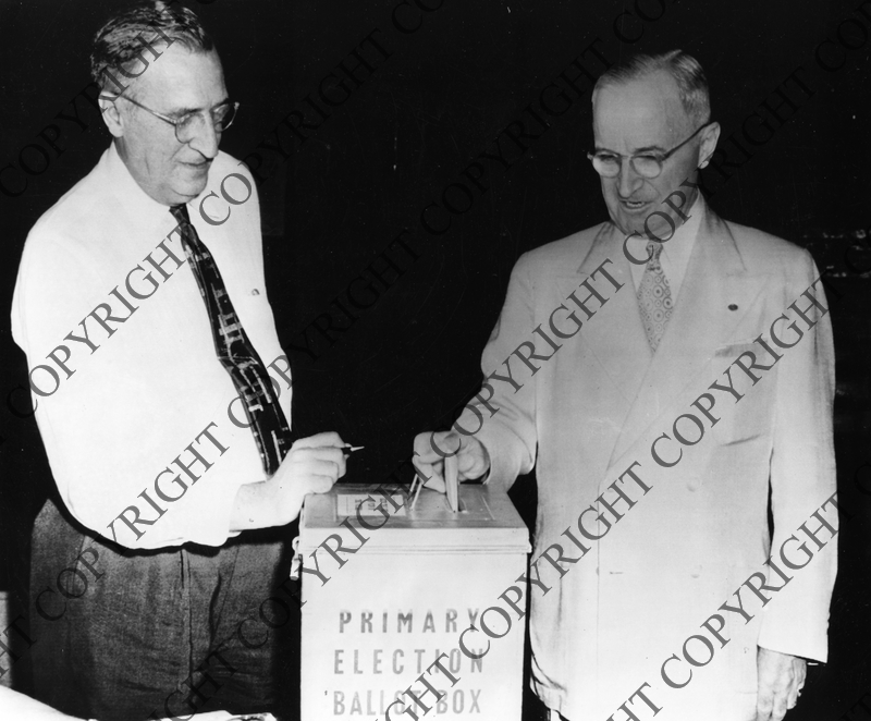 President Harry S. Truman voting in Missouri Primary Election | Harry S ...