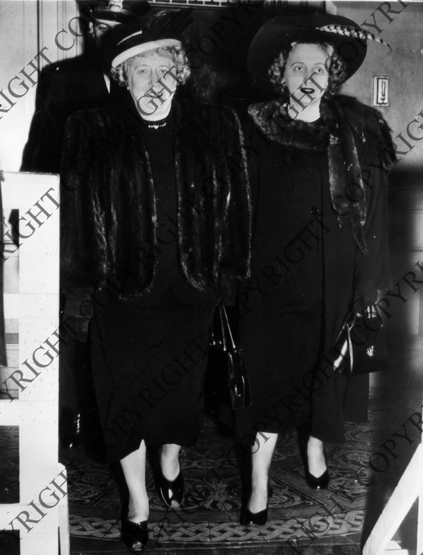 Mrs. Truman and Margaret arrive at Capitol to hear State of the Union ...